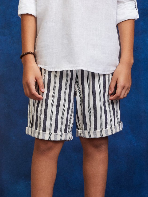 Bermuda Listrada de Tecido